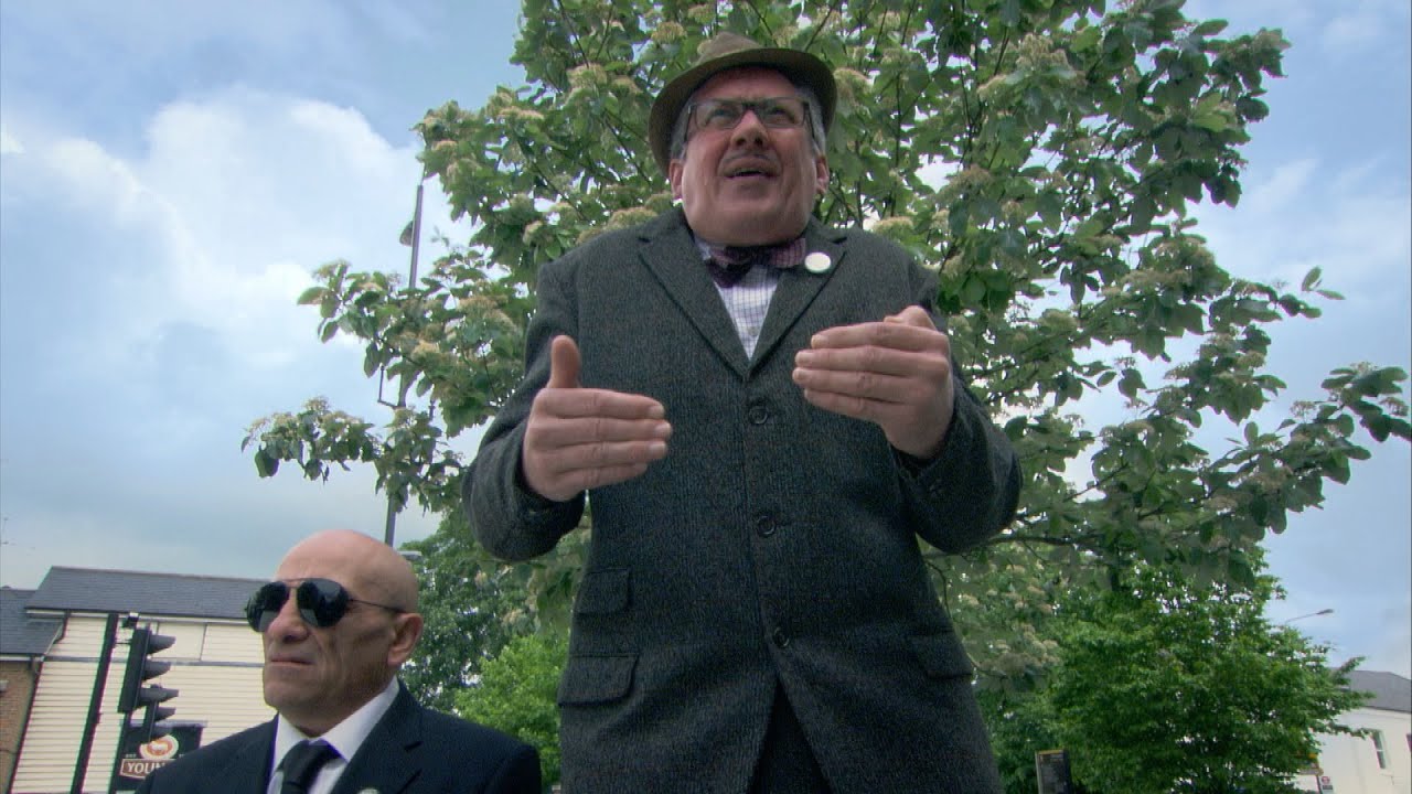 Political Arthur - Count Arthur Strong: Series 2 Episode 3 preview ...