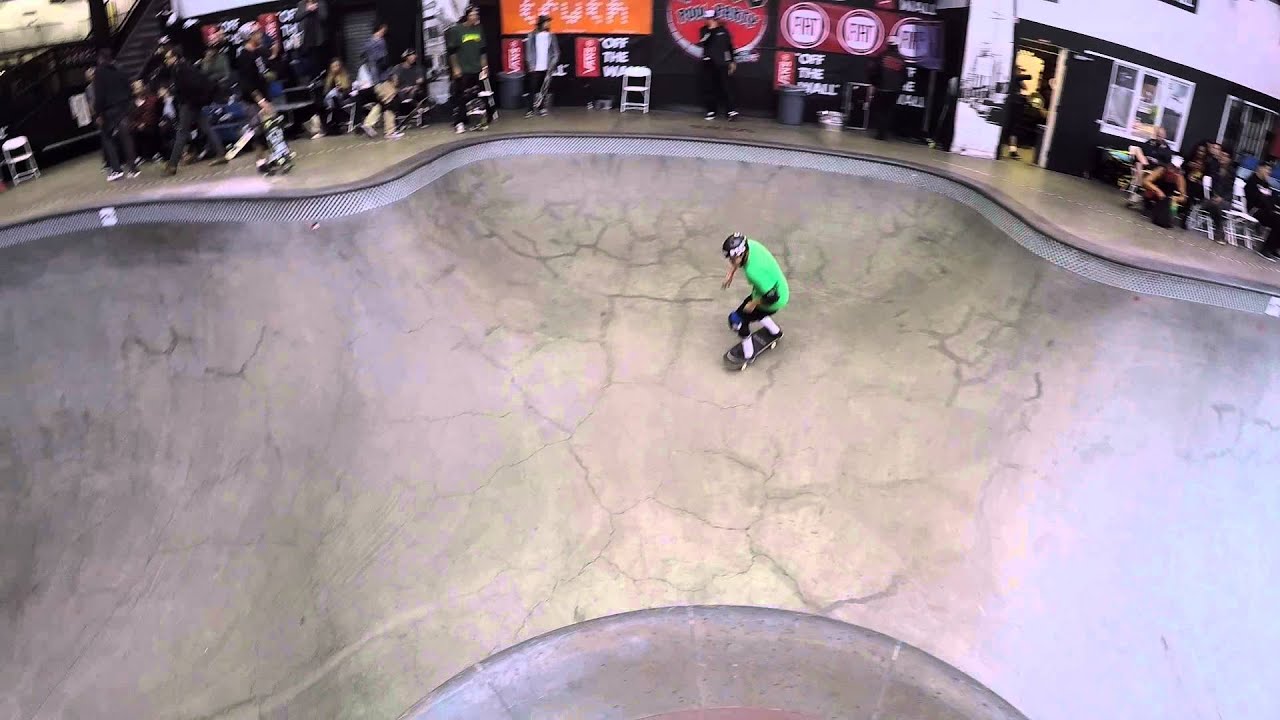 Skateboarding Vans Pool Party 2015 - YouTube