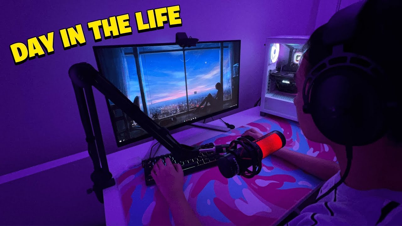 A Day In The Life Of A 14 Year Old Content Creator - YouTube