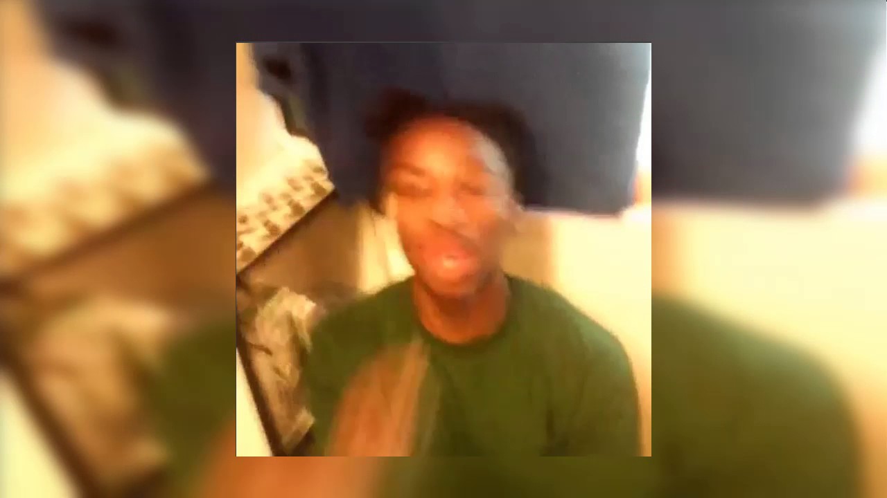 MizOrMac Chilling in Jail #Harlem - YouTube