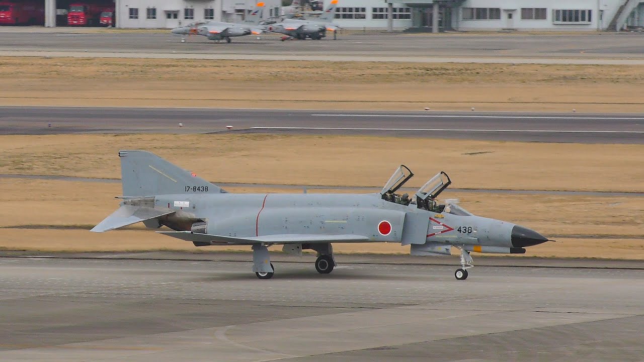 [4K] 航空自衛隊 F-4EJ改 Phantom II(17-8438) 県営名古屋空港 2016年3月7日 - YouTube
