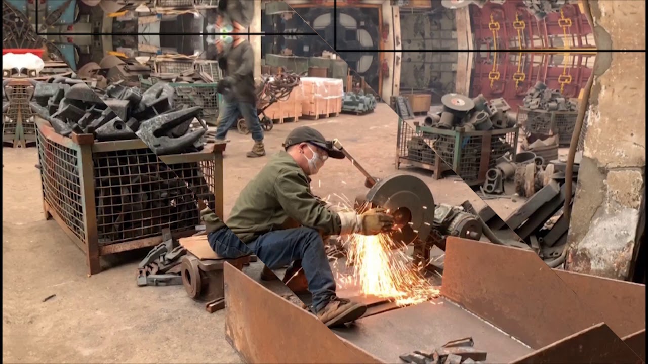 Forklift Accessories Casting Blank Remove the Pouring Gate - YouTube