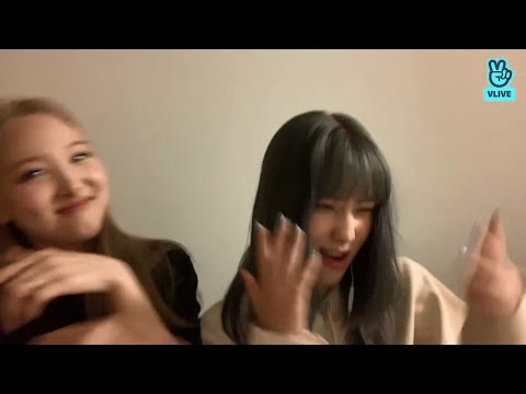 momo reacts to nayeon - no problem(ft felix)