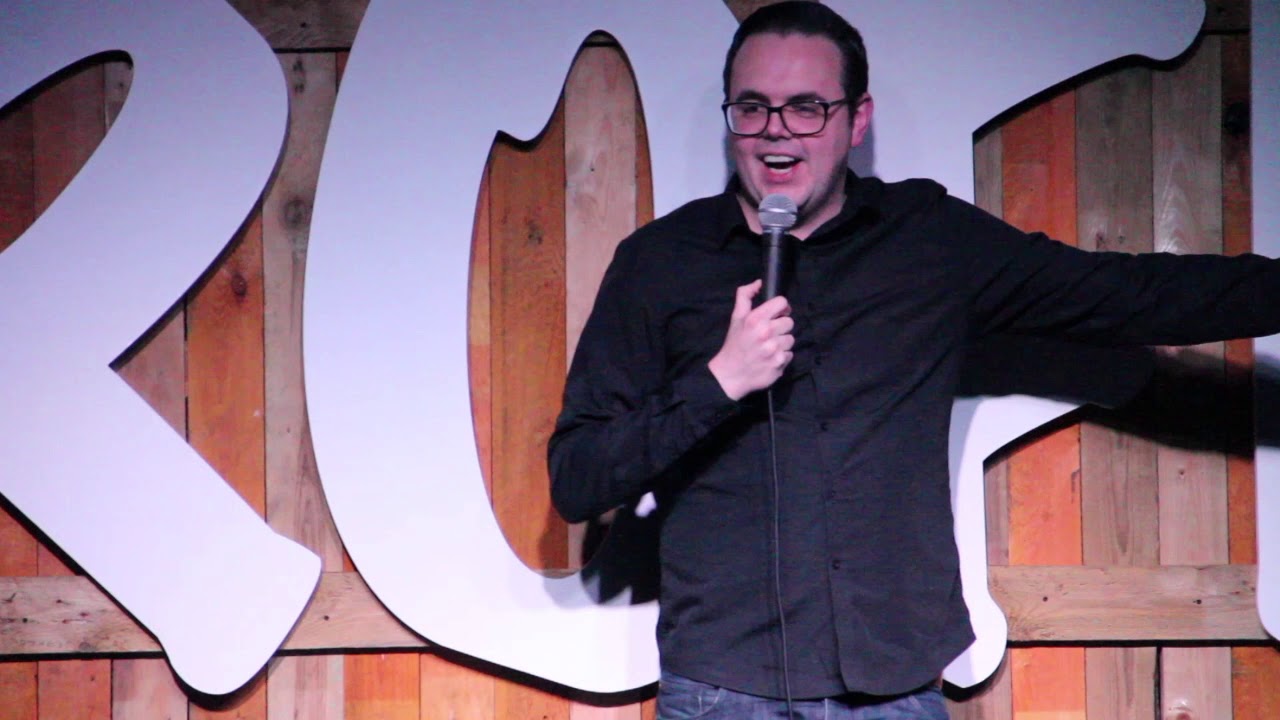 Colin Manford wrong colour - YouTube