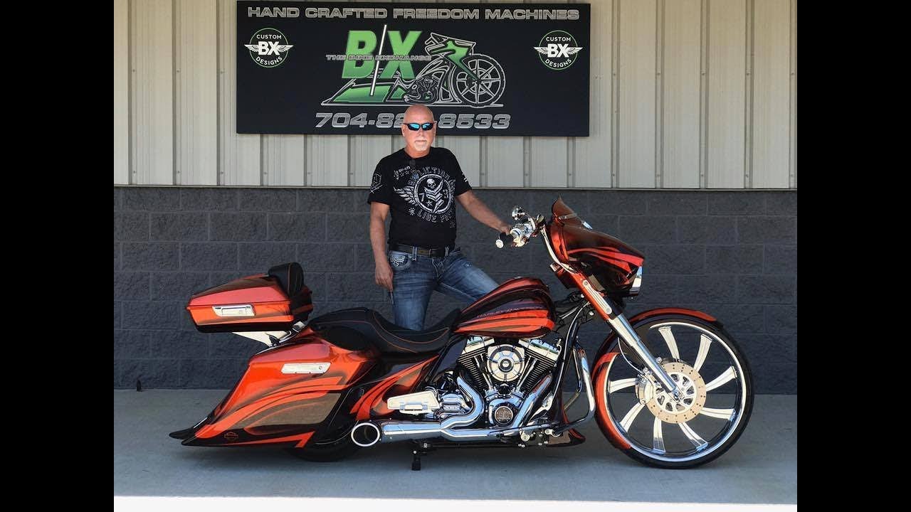 Rotation Spinning Juno Chrome Custom Motorcycle Wheel - YouTube