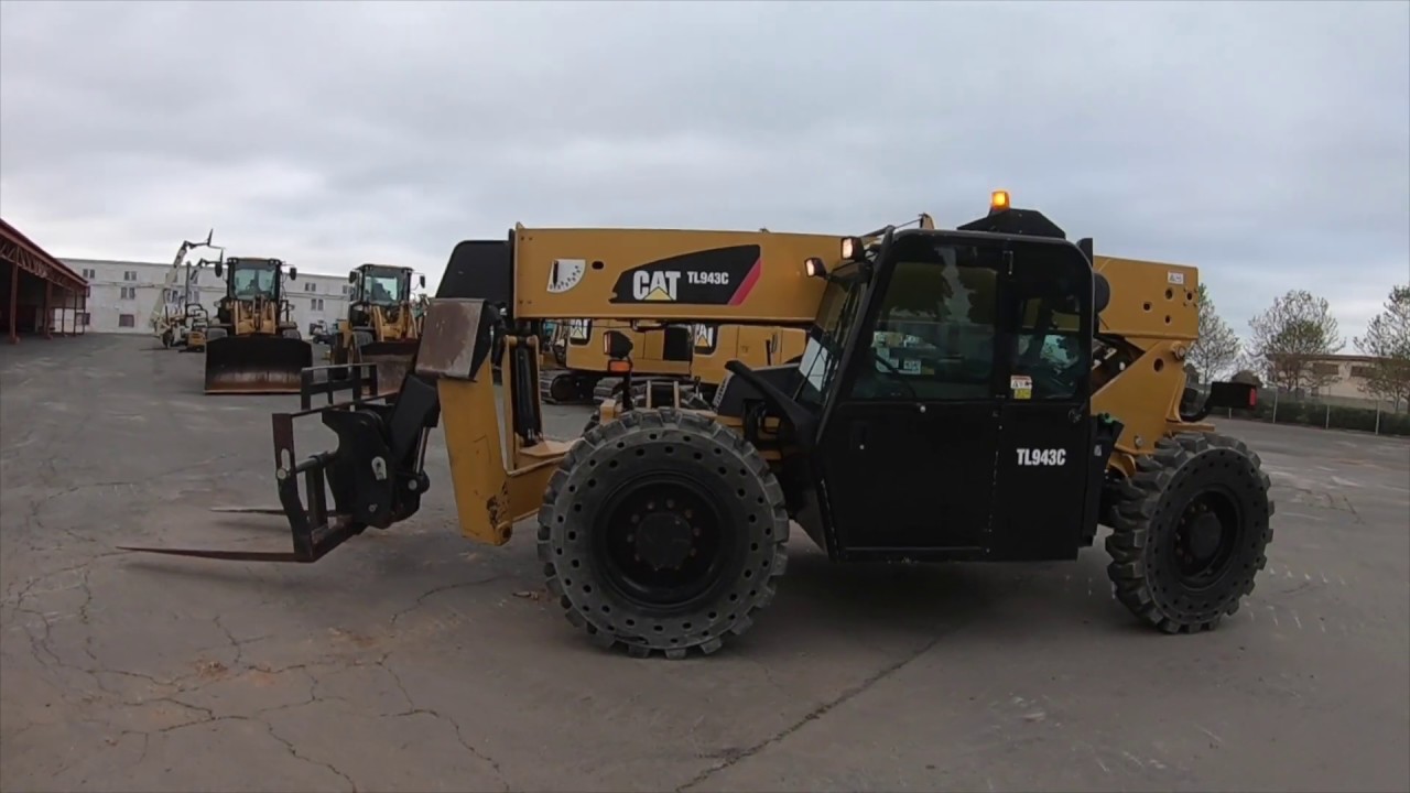 TELEHANDLER 2015 CATERPILLAR TL943C #0THH01404 - YouTube