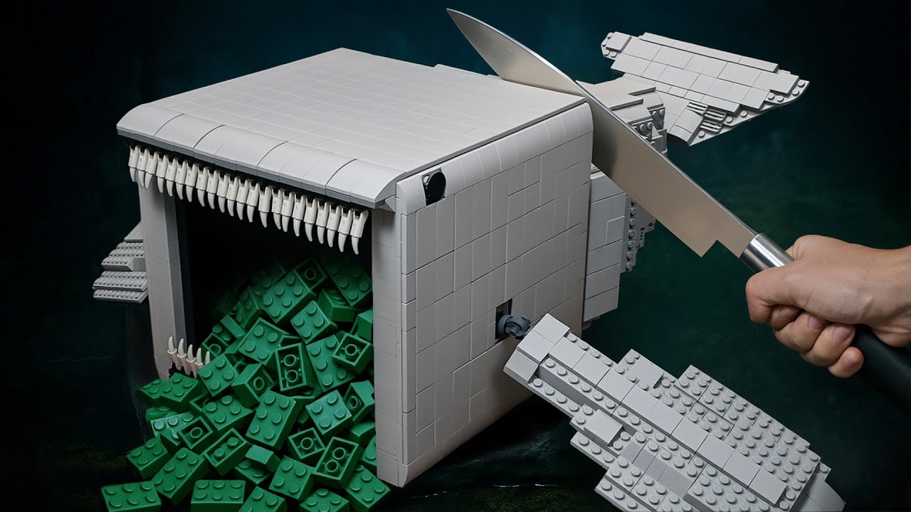 Catch & Cook The BLOOP Sea Monster Made of LEGO Bricks 🐋 Extreme LEGO ...