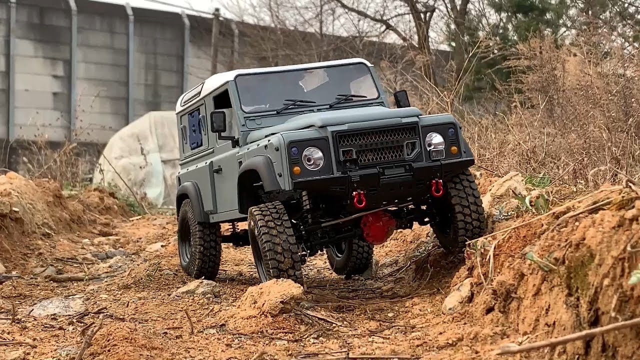 RC : Test run of the unfinished Defender D90(1:10 scale). - YouTube