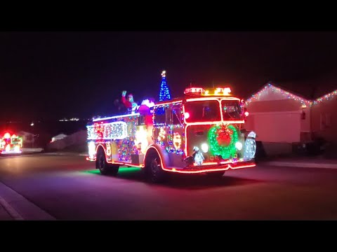 Classic Fire Engines - Christmas Parade in Calimesa, CA (12/1/2024 ...