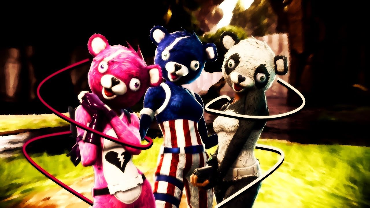 FORTNUT FIREWORKS CUDDLE PANDA TEAM LEADER SQUAD - YouTube