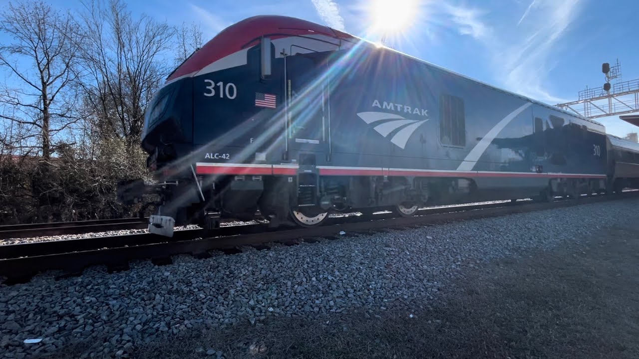 Amtrak 310 rolls in Selma NC - YouTube