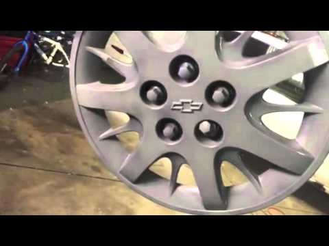 How to spray paint Hubcap - YouTube