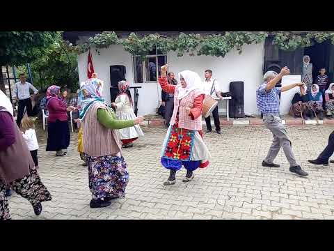 YOK BÖYLE OYUNNN SELENDİNİN SARI SARI SAMANI......Kayaışık köyü....