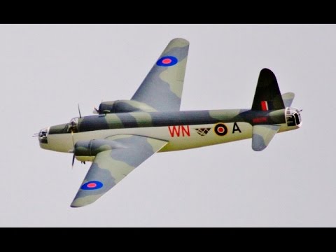 GIANT SCALE RC VICKERS WELLINGTON & AVRO LANCASTER DISPLAY AT LMA EAST ...
