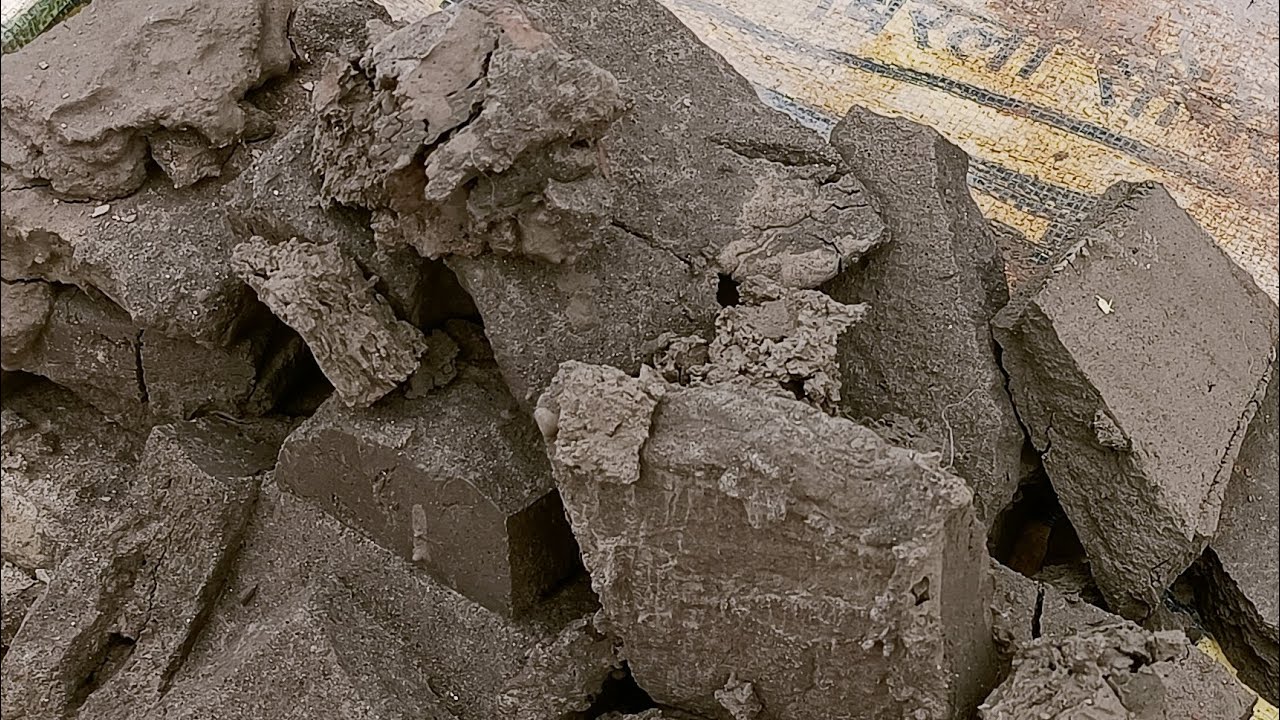 ASMR||Black clay damp💦crumbling with yummy dippings🤩#trend#gymchalk# ...