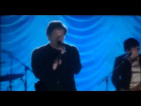 Ted the Movie: Funny Scene (John Sings) - YouTube