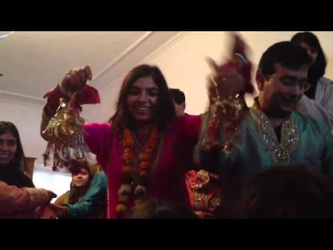 Aastha's Chooda - Shaking of the Gold Things over the Singl