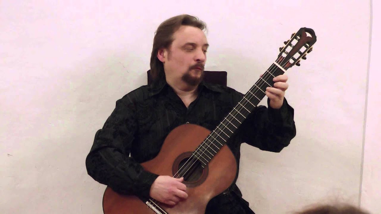 Jerzy Koenig plays Fr Chopin Mazurka op 7 No 1 - YouTube