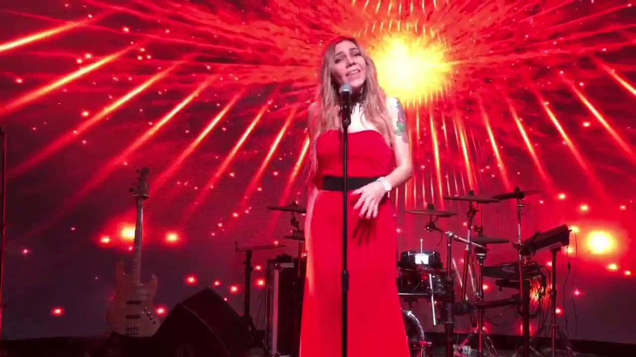 Music id0161 singer Valeriia 170-56-1991 Ukraine - YouTube