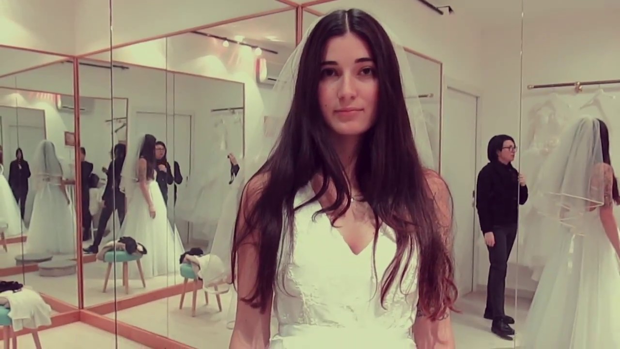 I.L.A. presents a Fashion Movies Serie by Ilaria Luciani - TRAILER 1 ...