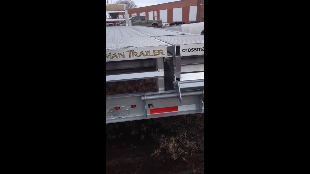 Crossman Trailer 30+5 , bumper/dovetail closeup - YouTube