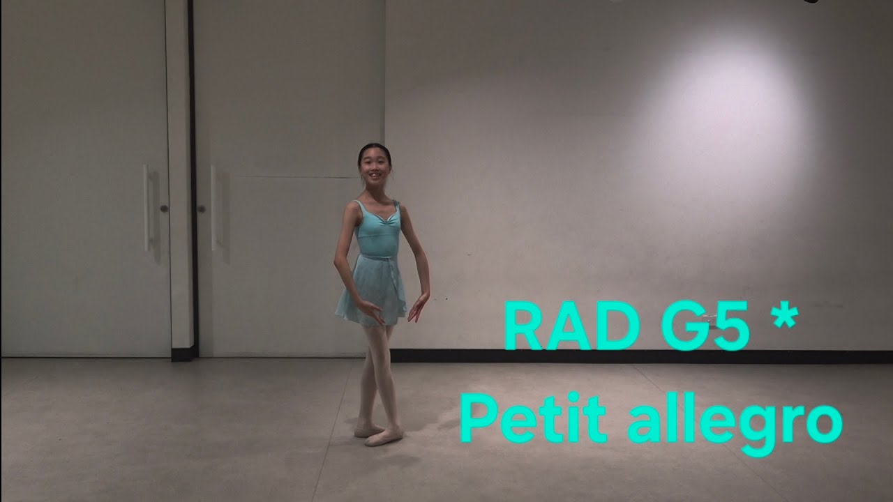 RAD G5 * Petit allegro (E11) @royalacademydance - YouTube