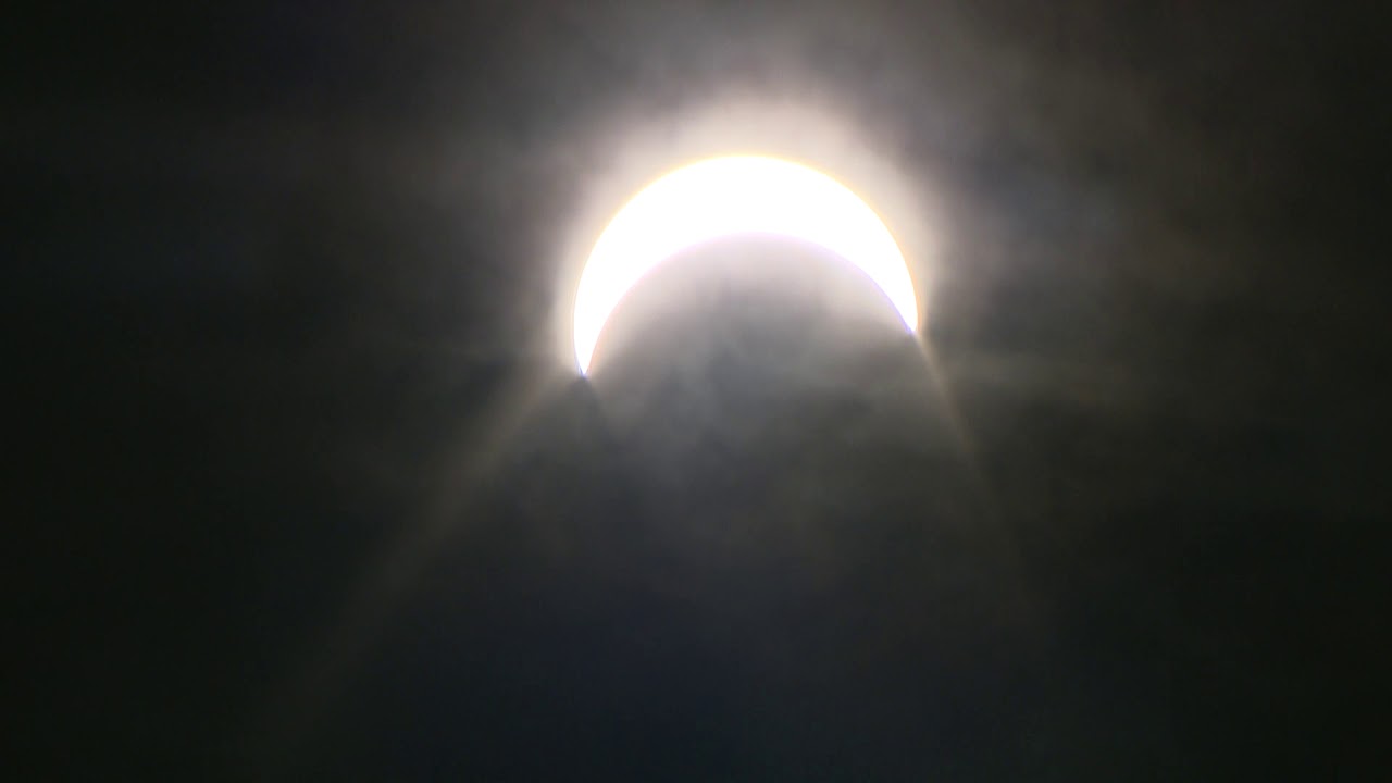 80 Percent Solar Eclipse from Vernon B.C - YouTube