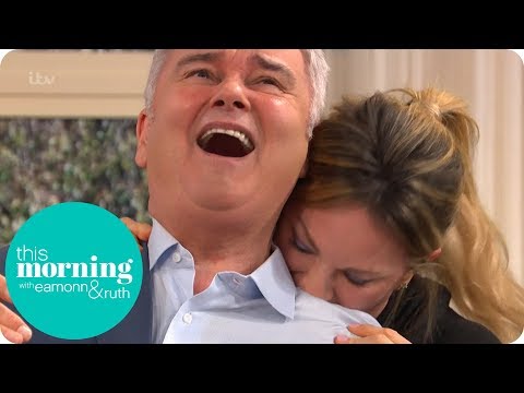 A 'Bite Masseuse' Sinks Her Teeth Into Eamonn! | This Morning