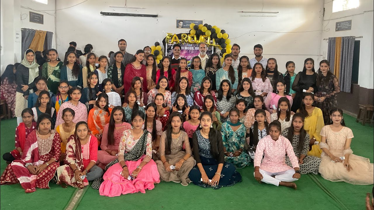 Class 12th (2023-24 👧 Last Girls Batch of school 🏫🎒) farewell ceremony ...