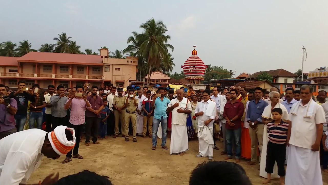Polali Rajarajeshwari Temple Festival - Chendu - YouTube