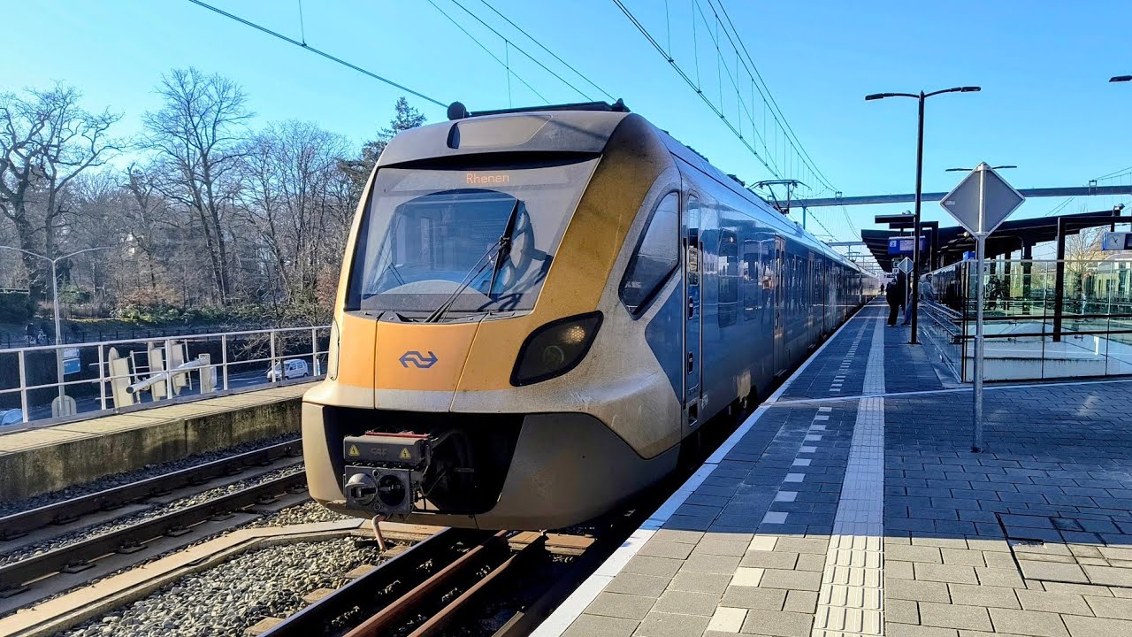 Vertrek NS SNG 3011+2767 als Sprinter naar Station Rhenen op Station ...