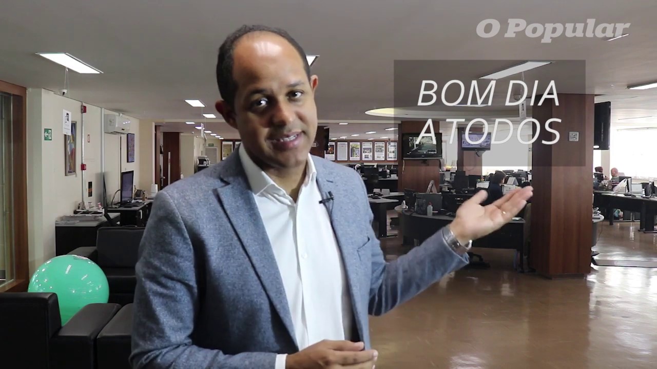 Português Expresso | 'Bom dia à todos' ou 'a todos'? - YouTube