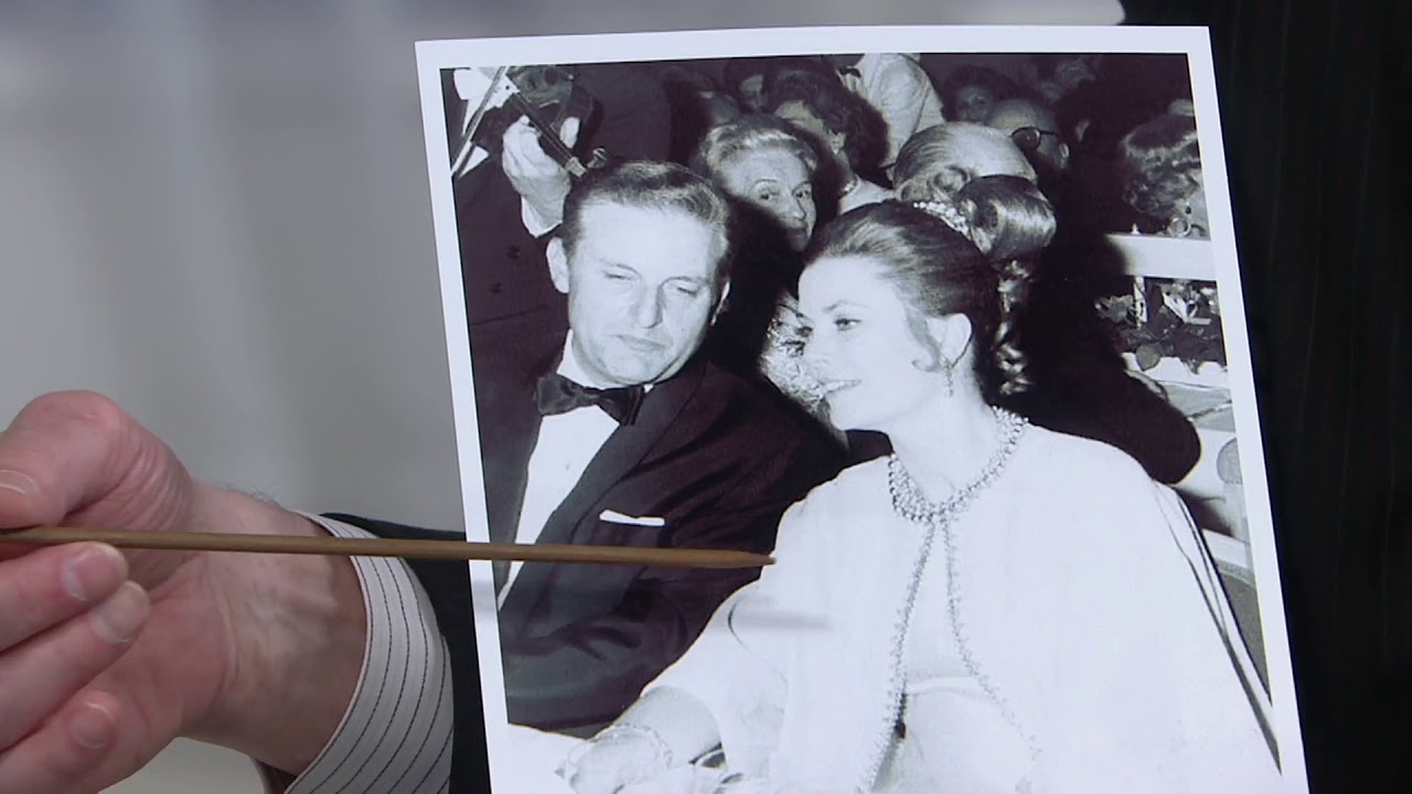 Grace Kelly Collection Simulated Pearl Bib Necklace on QVC - YouTube