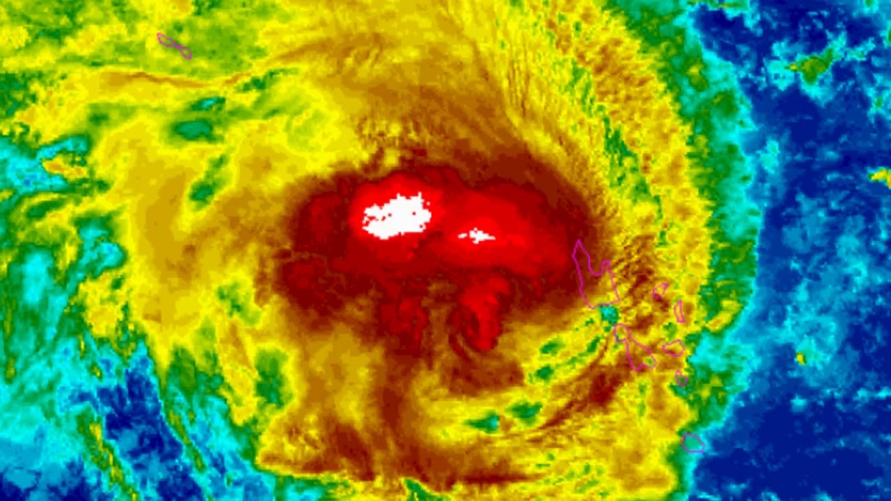 Tropical Cyclone (15p) remains Cat 2 & likely to intensify further ...