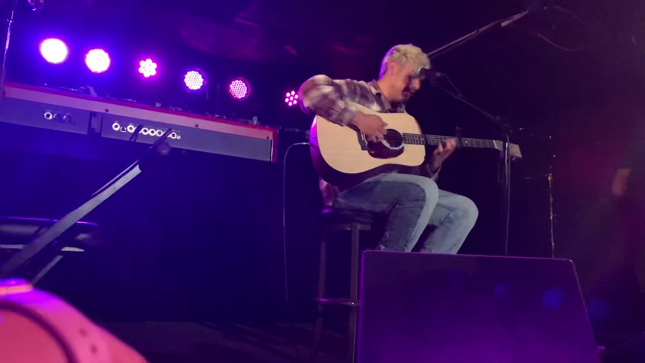 Poison - Alejandro Aranda | Chicago - YouTube