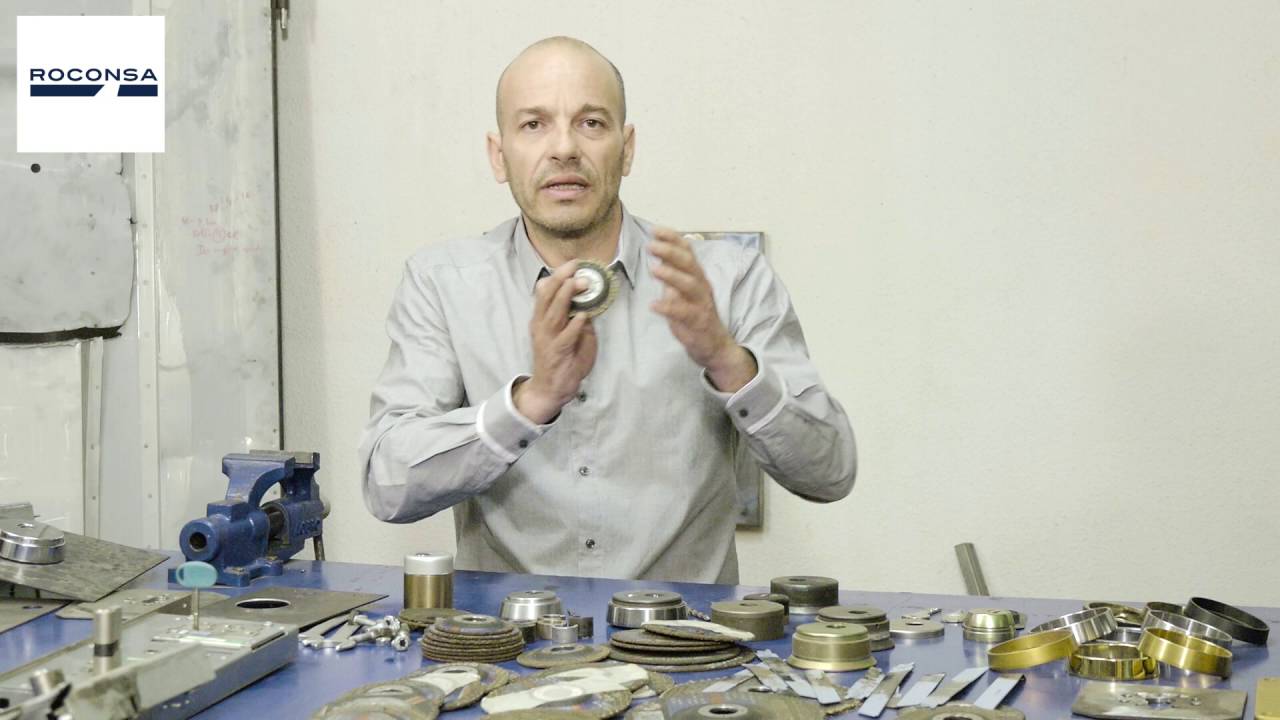 La importancia de informar al cliente - YouTube