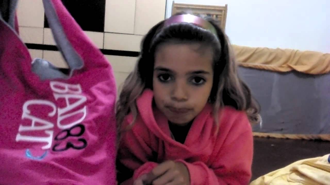 Comprinhas da bad cat - YouTube