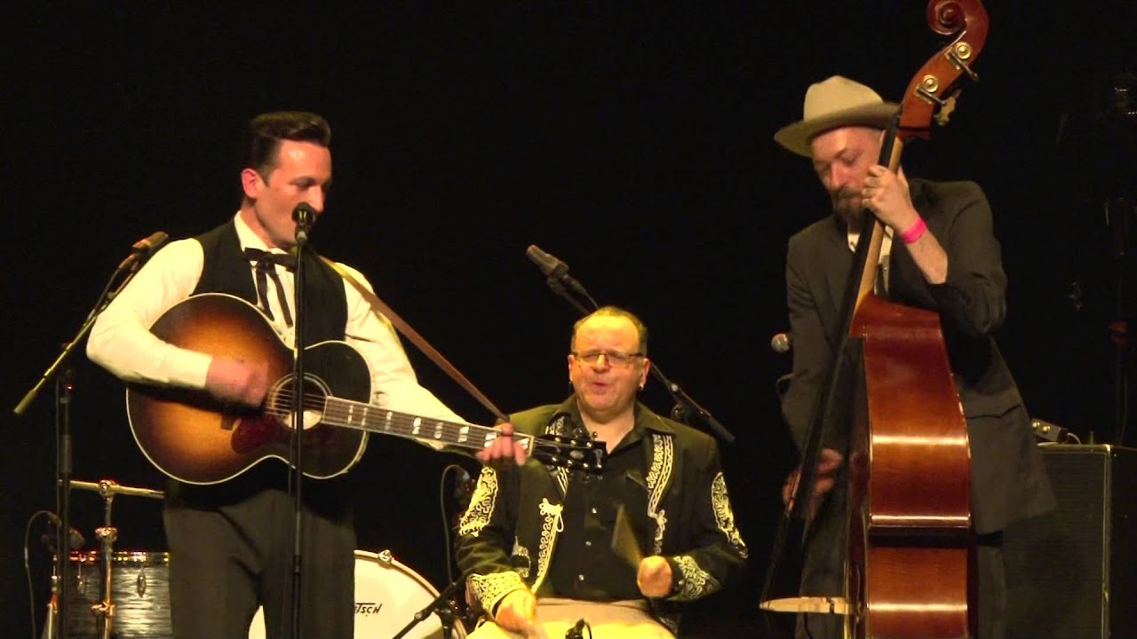 Johnny Trouble (D/CH) Rockin' Around Turnhout - YouTube