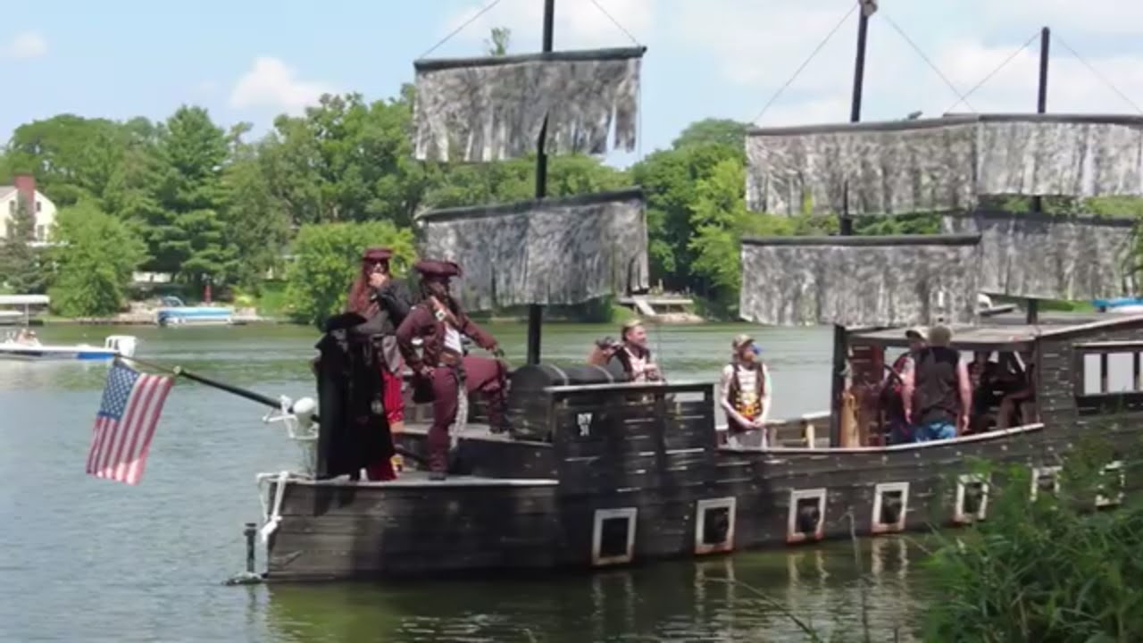 Anything That Floats Race 2023 Rockford, Illinois - YouTube