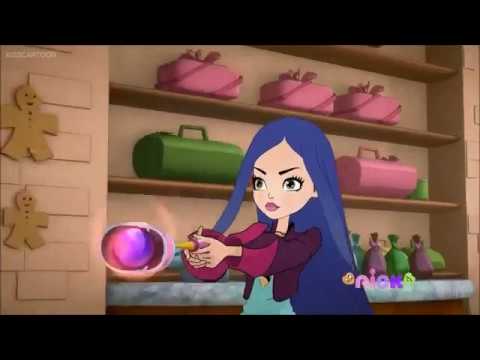 Regal Academy - LingLing transforms into Gingerbread