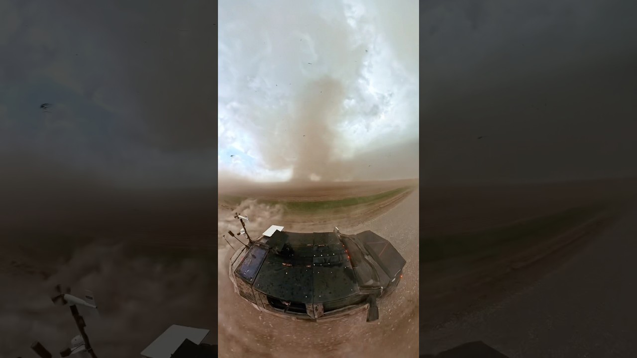 Dominator 3 EF0 #tornado intercept from 360 camera! - YouTube