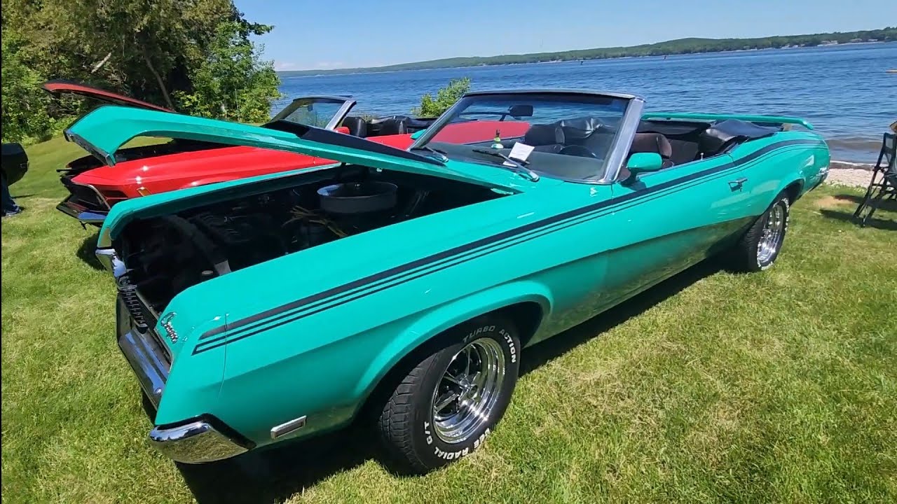 MANY UNIQUE/RARE CARS AT THIS CAR SHOW BY THE WATER - YouTube