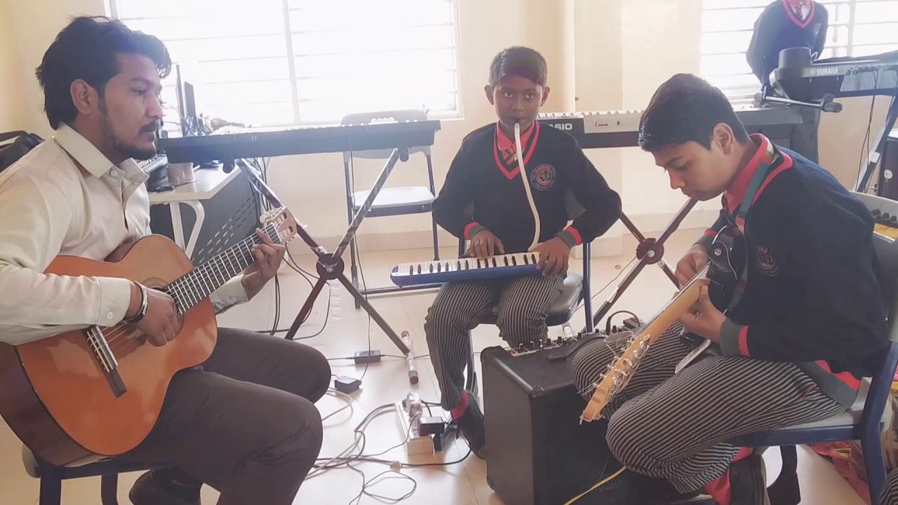 Decpasito ( cover) by melody.......... - YouTube