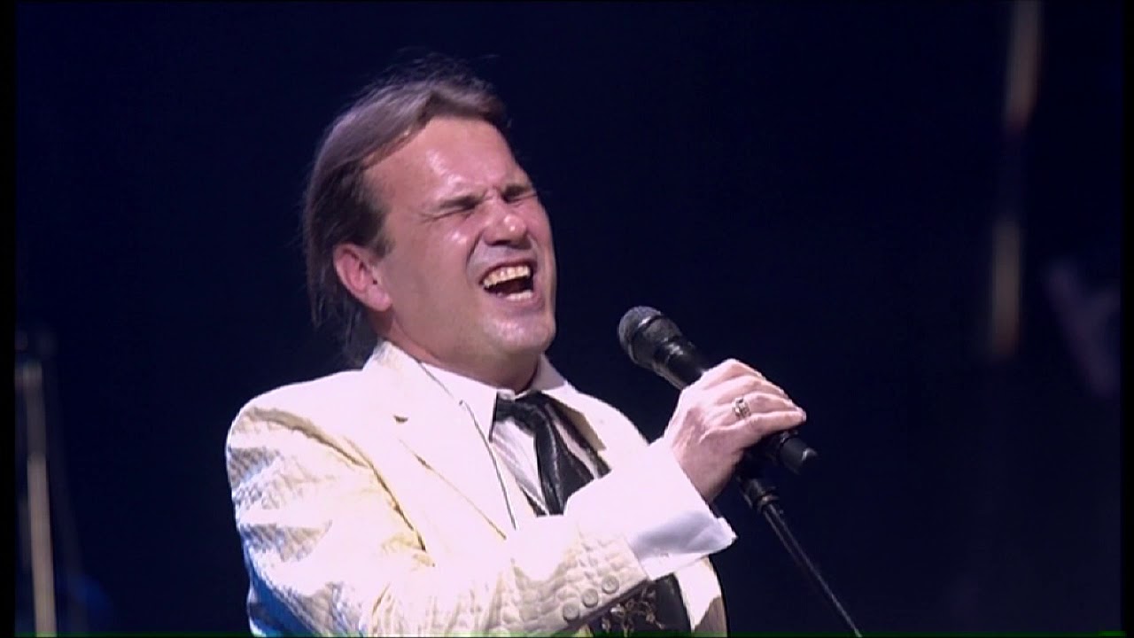 Oleg Predtechensky Una furtiva lagrima. L´elisir d´amore. G. Donizetti ...