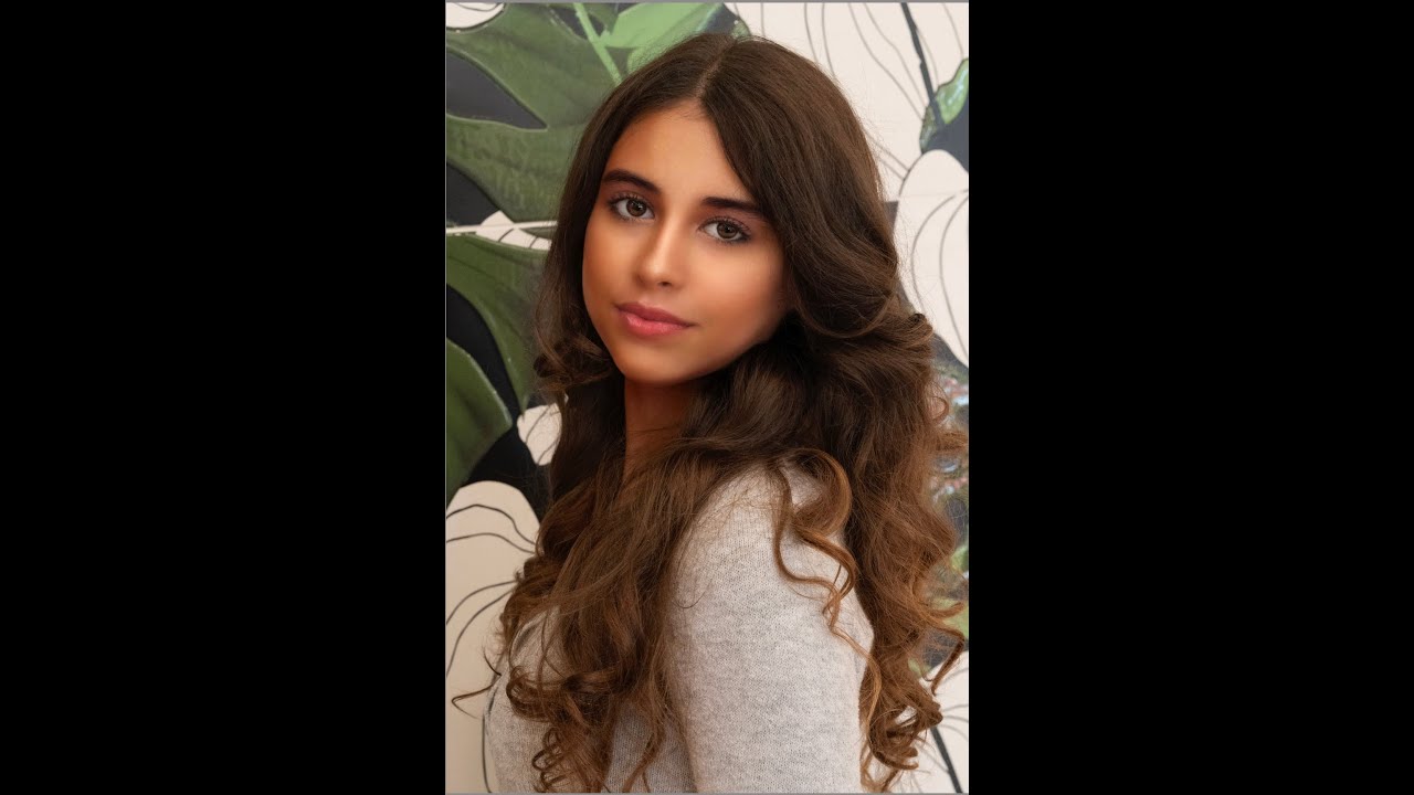 Florida Model Performer Savannah L Hilberth - YouTube