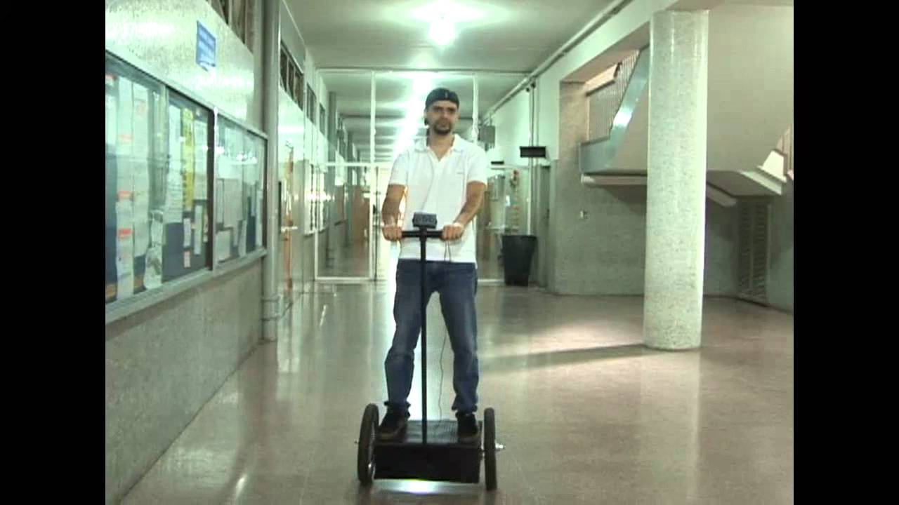Vehículo auto-balanceado UCV - YouTube