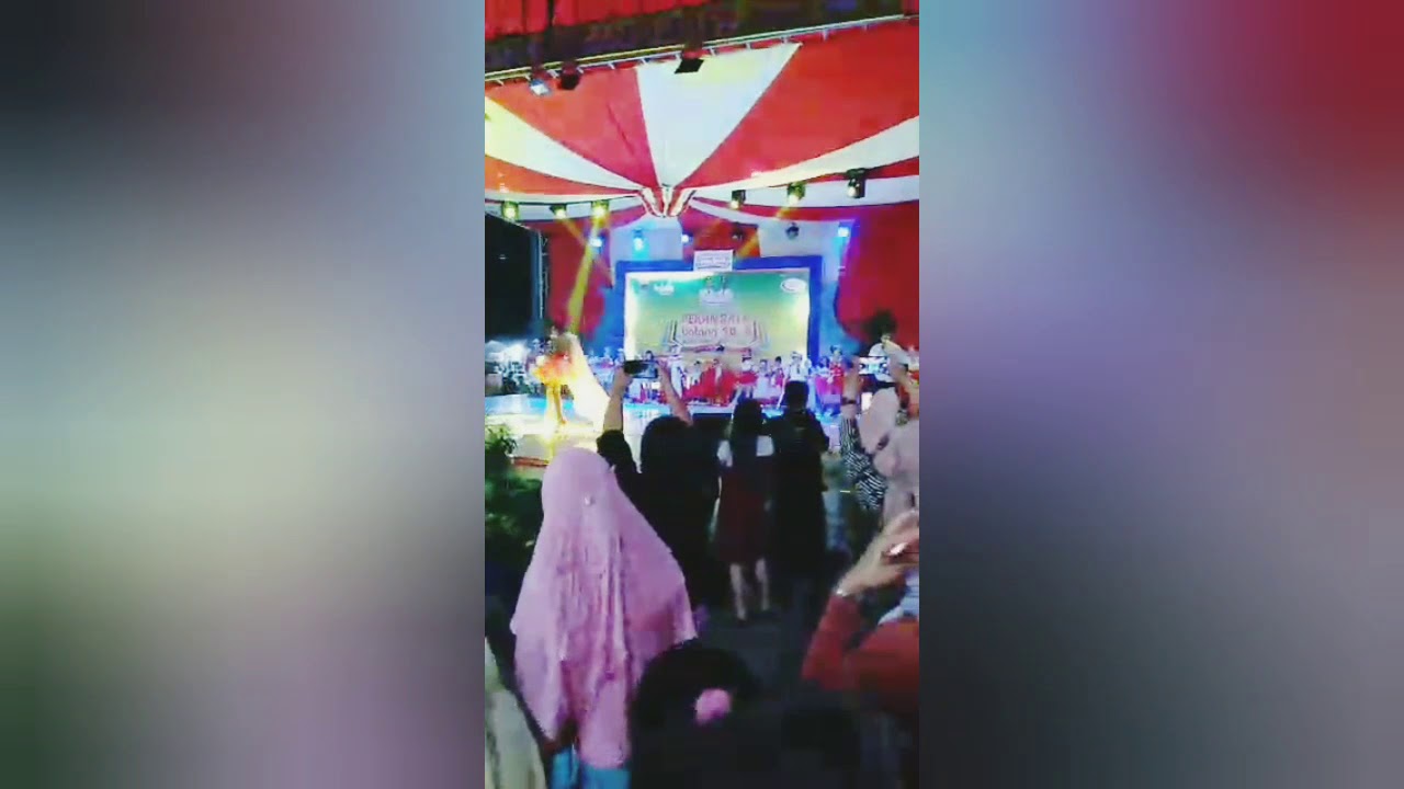 Ayunda Lomba Model FASHION SHOW💃💃 - YouTube