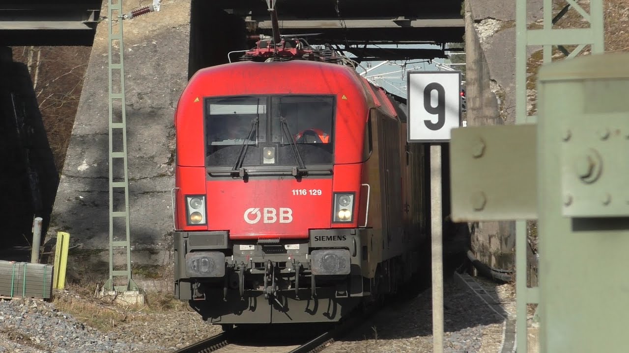 Austrian Freight Train on German freight rail corridor - YouTube