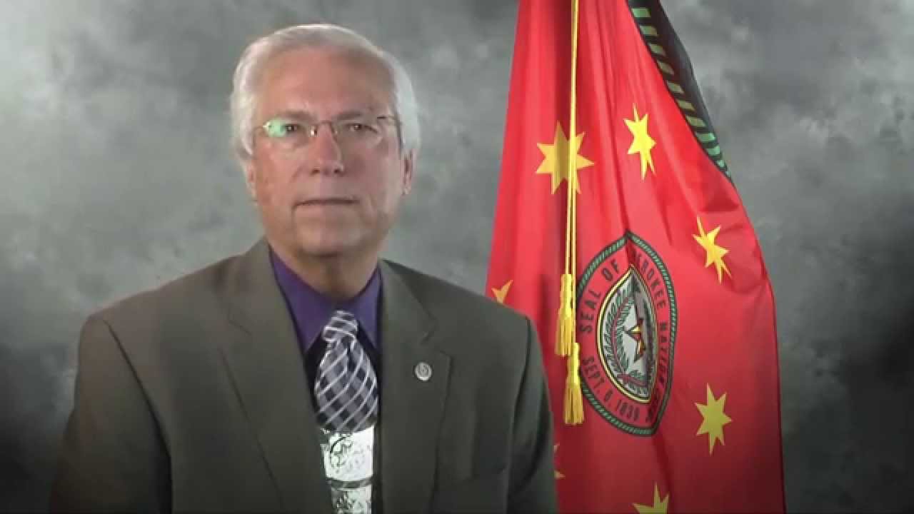 Chief Baker congratulates the Sequoyah Lady Indians - YouTube