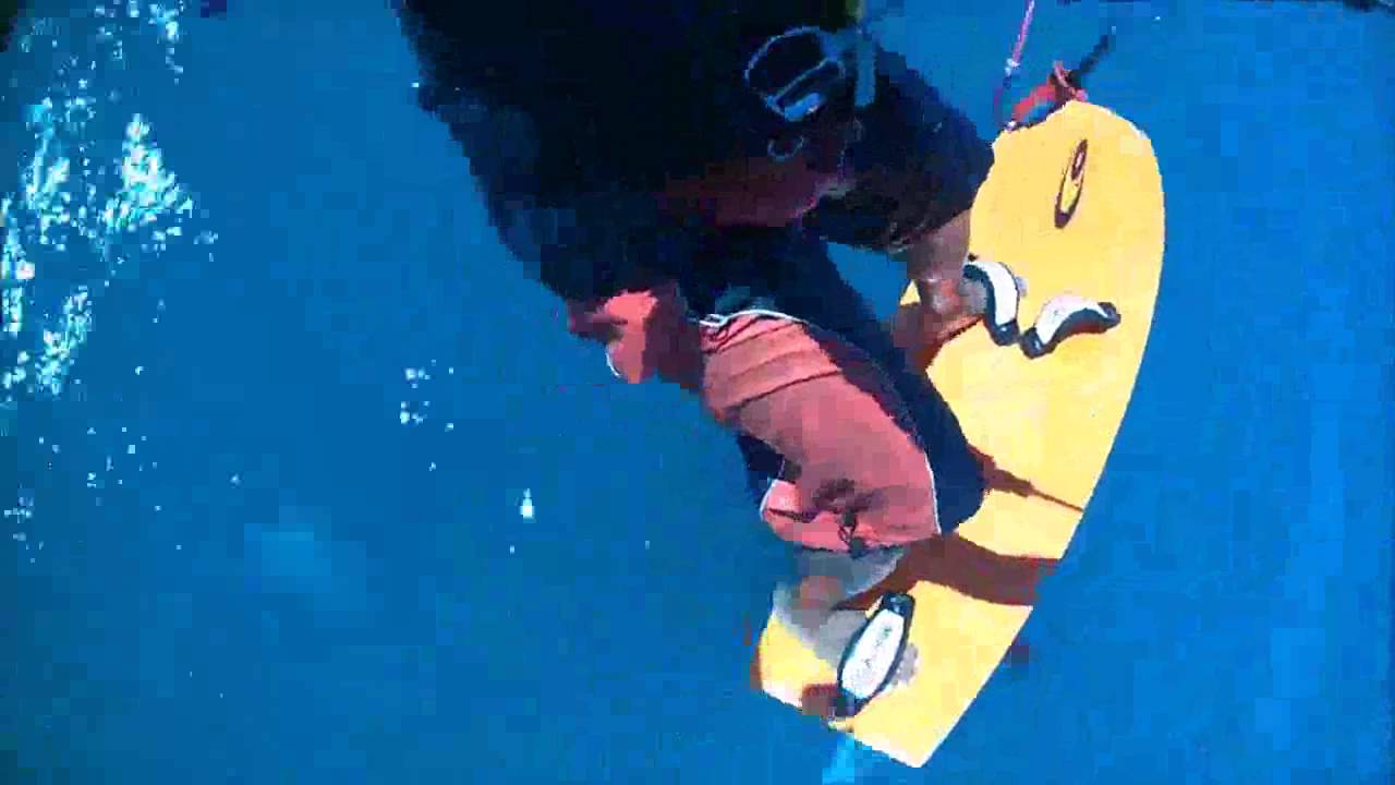 Hydrofoil virata e strambata - YouTube